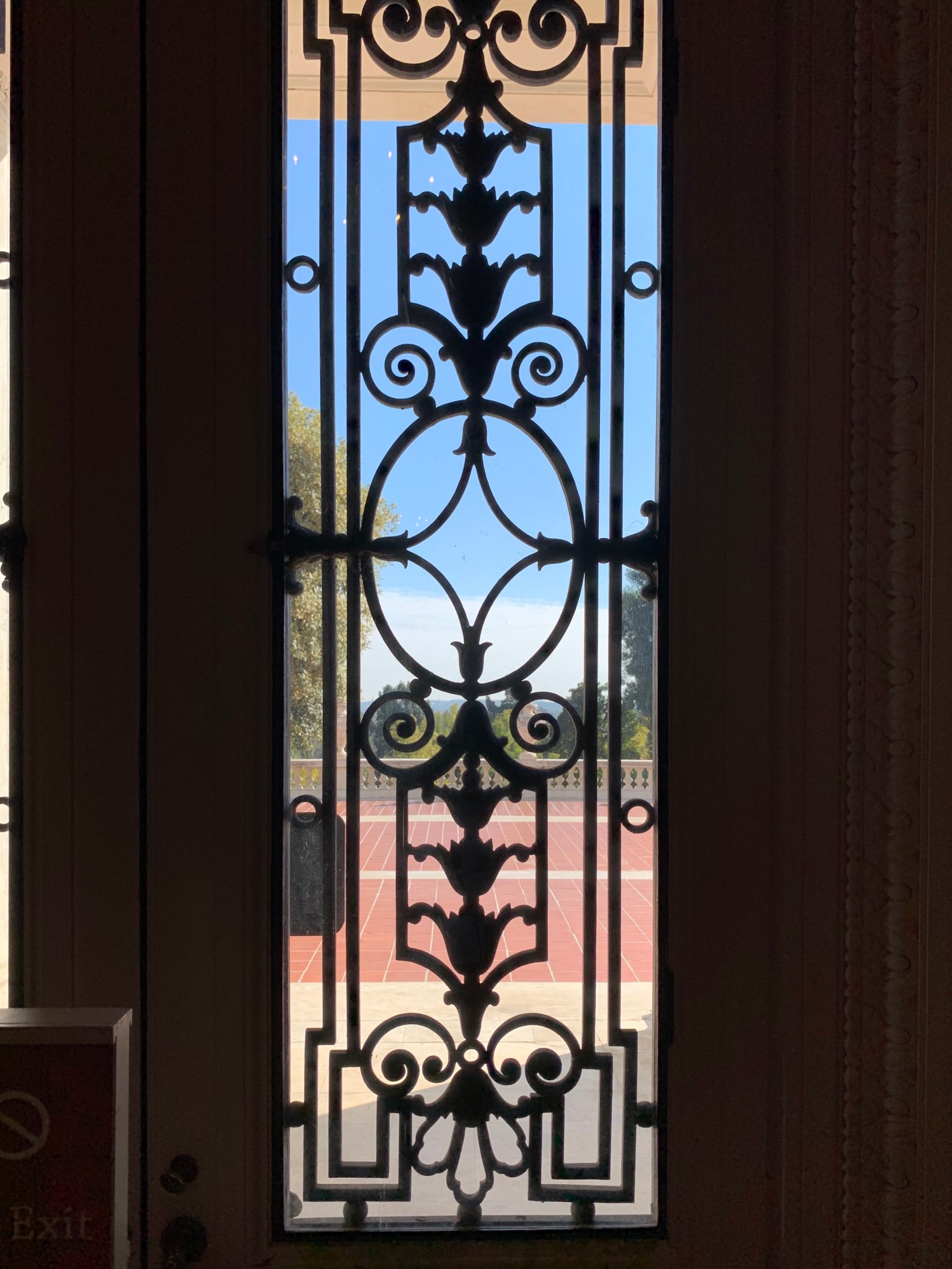 Inside the Henry and Arabella Huntington Mansion at the San Marino ...