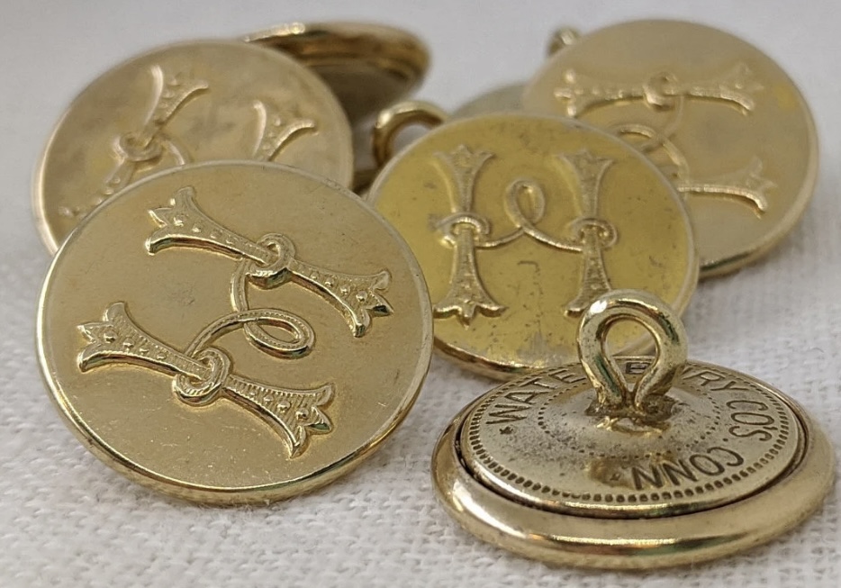 The Huntington’s “Full Livery” and Livery Buttons – Inside the ...