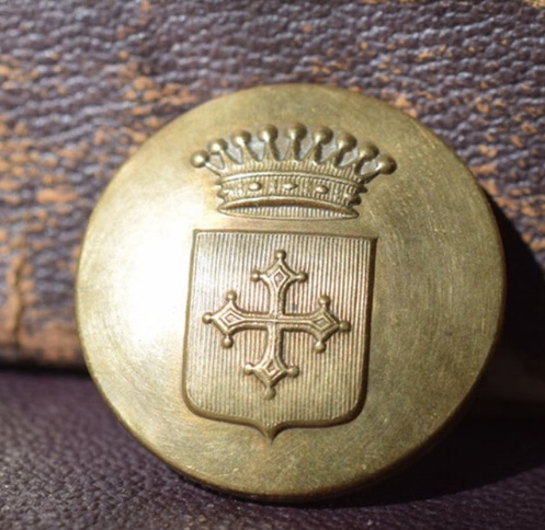 The Huntington’s “Full Livery” and Livery Buttons – Inside the ...